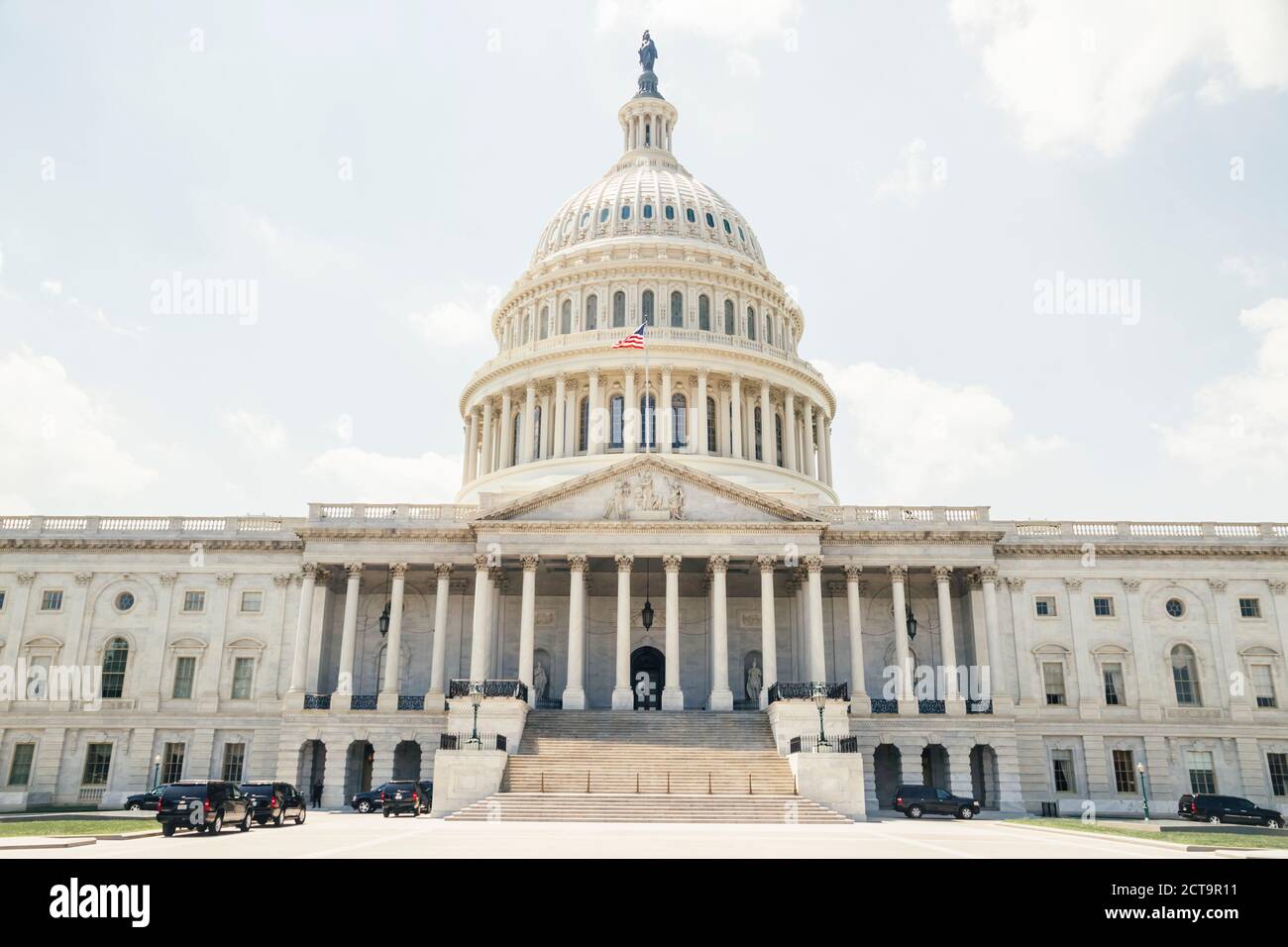 Usa exterior outdoors hi-res stock photography and images - Alamy