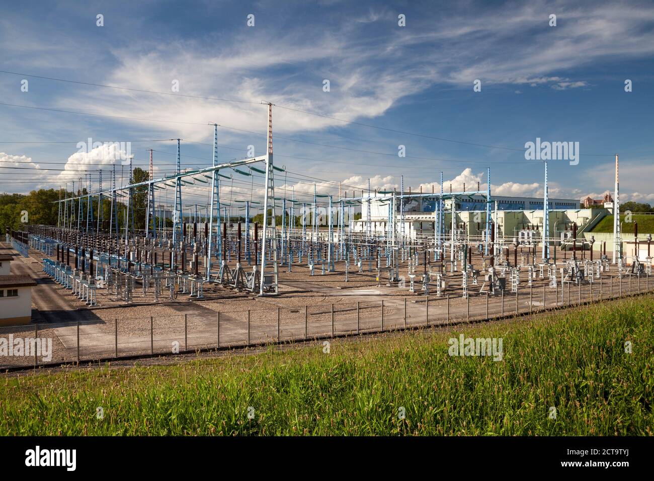 Electricity substation hi-res stock photography and images - Alamy
