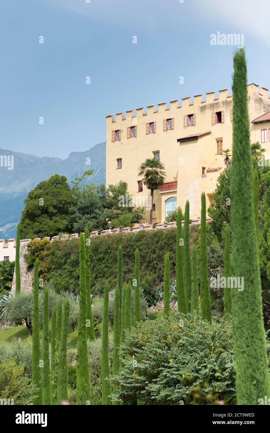 Meran castle hi-res stock photography and images - Alamy