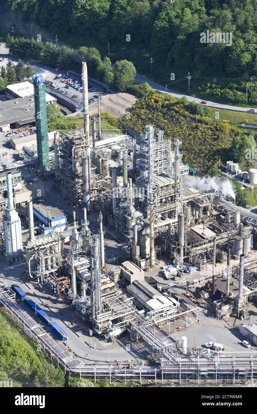 Canada oil refinery hi-res stock photography and images - Alamy