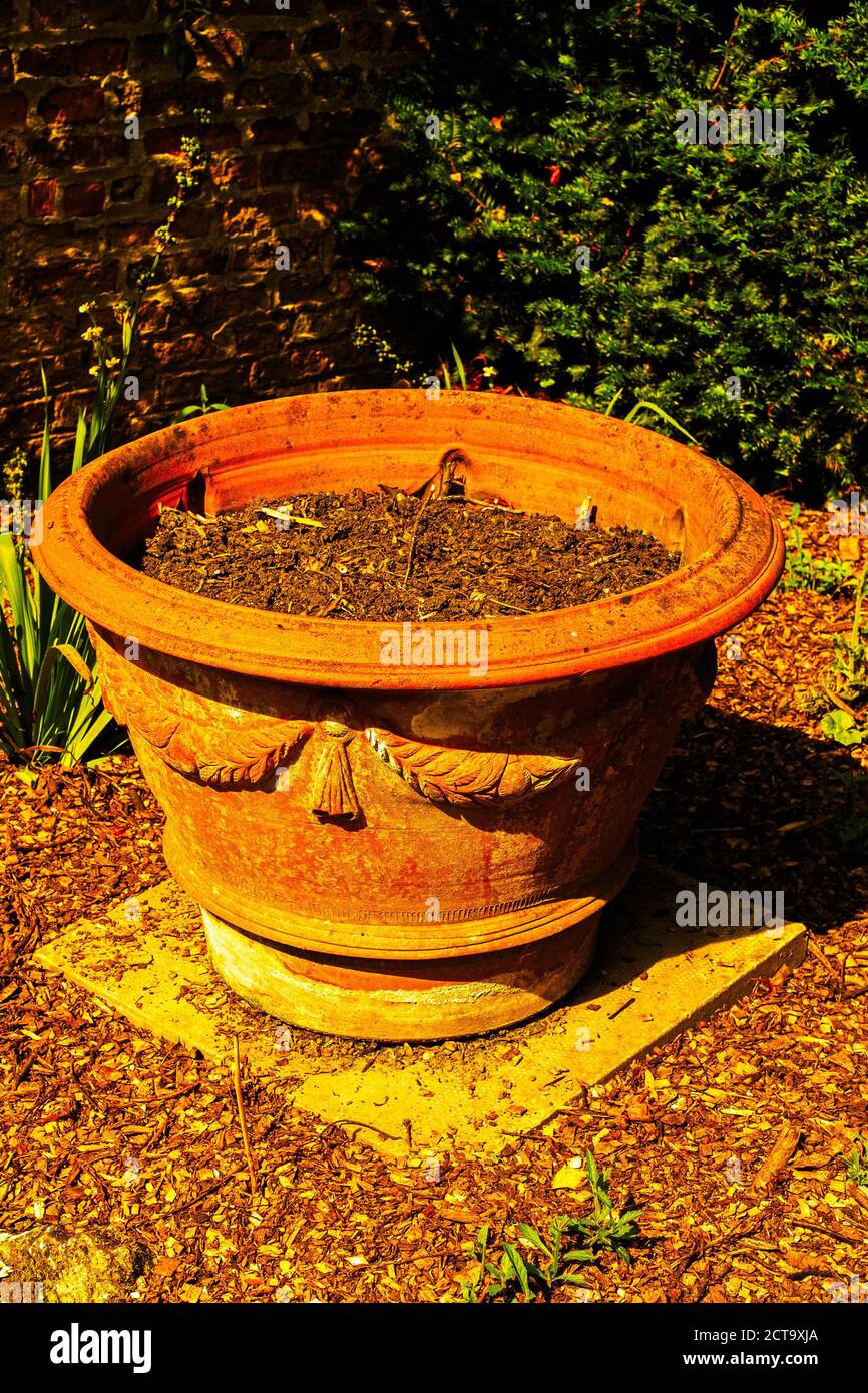 Salt marsh hall gardens Stock Photo - Alamy