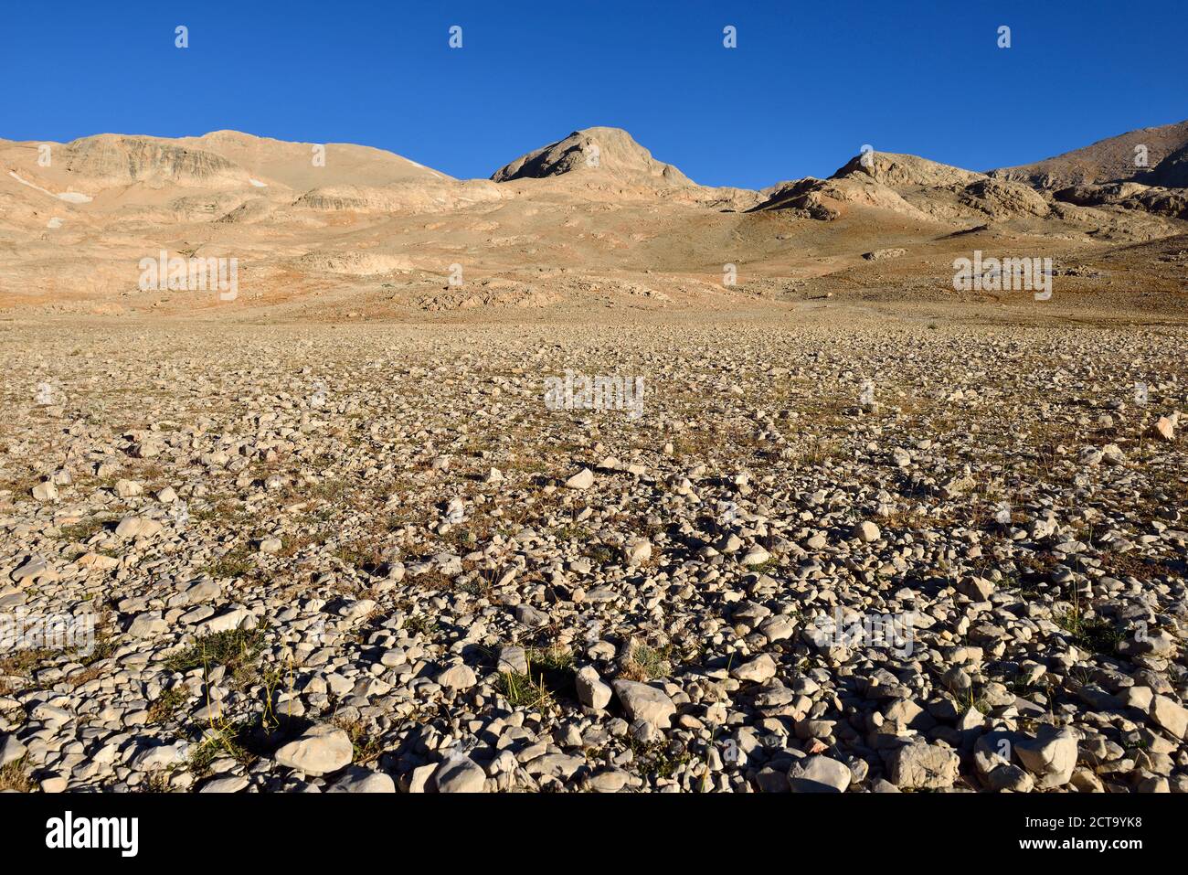 Turkey, Anti-Taurus Mountains, Aladaglar National Park, Rocky desert on ...