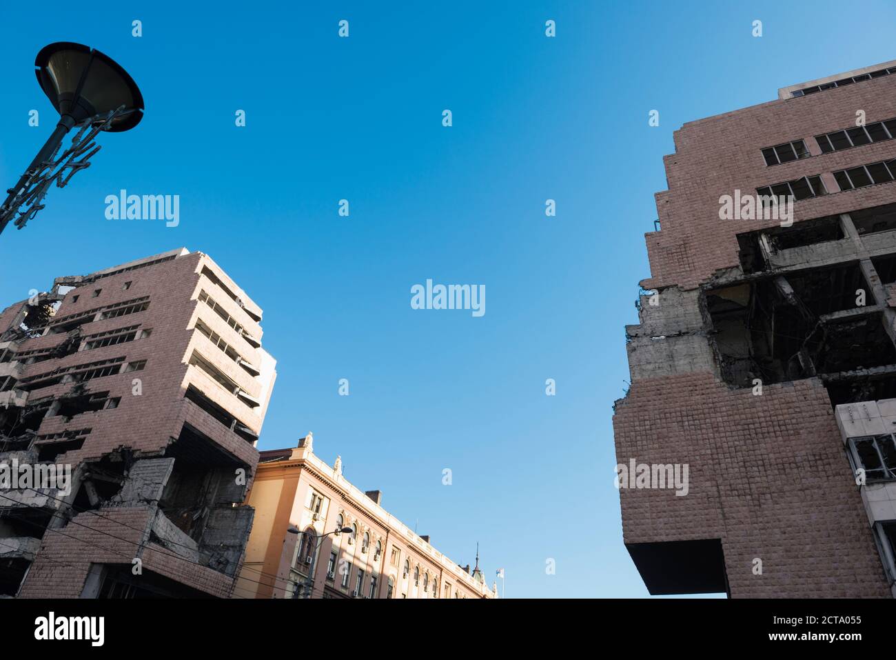 Bombed out city hi-res stock photography and images - Alamy