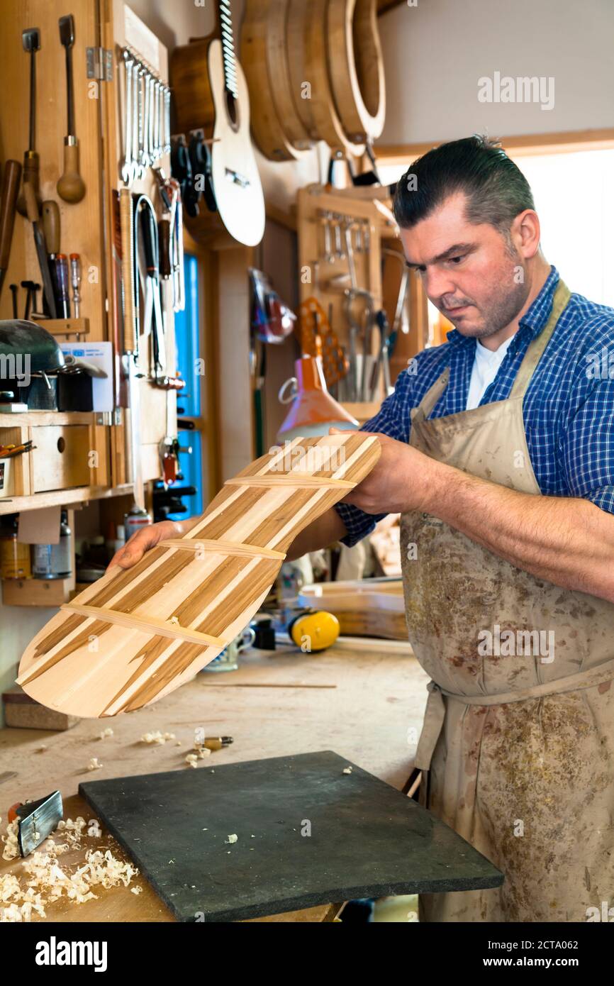 Guitar skill building hi-res stock photography and images - Alamy