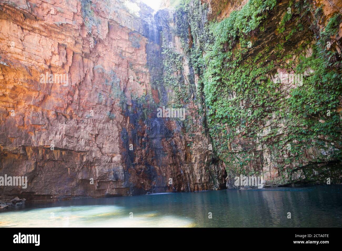 Western Australia, View of Emma Gorge Waterfall Stock Photo - Alamy