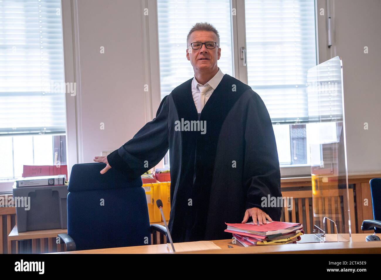 Oldenburg, Germany. 22nd Sep, 2020. The presiding judge Sebastian ...