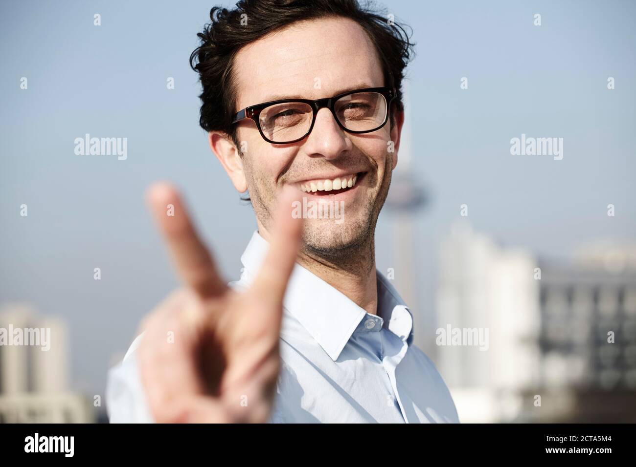 Portrait man sign hi-res stock photography and images - Alamy