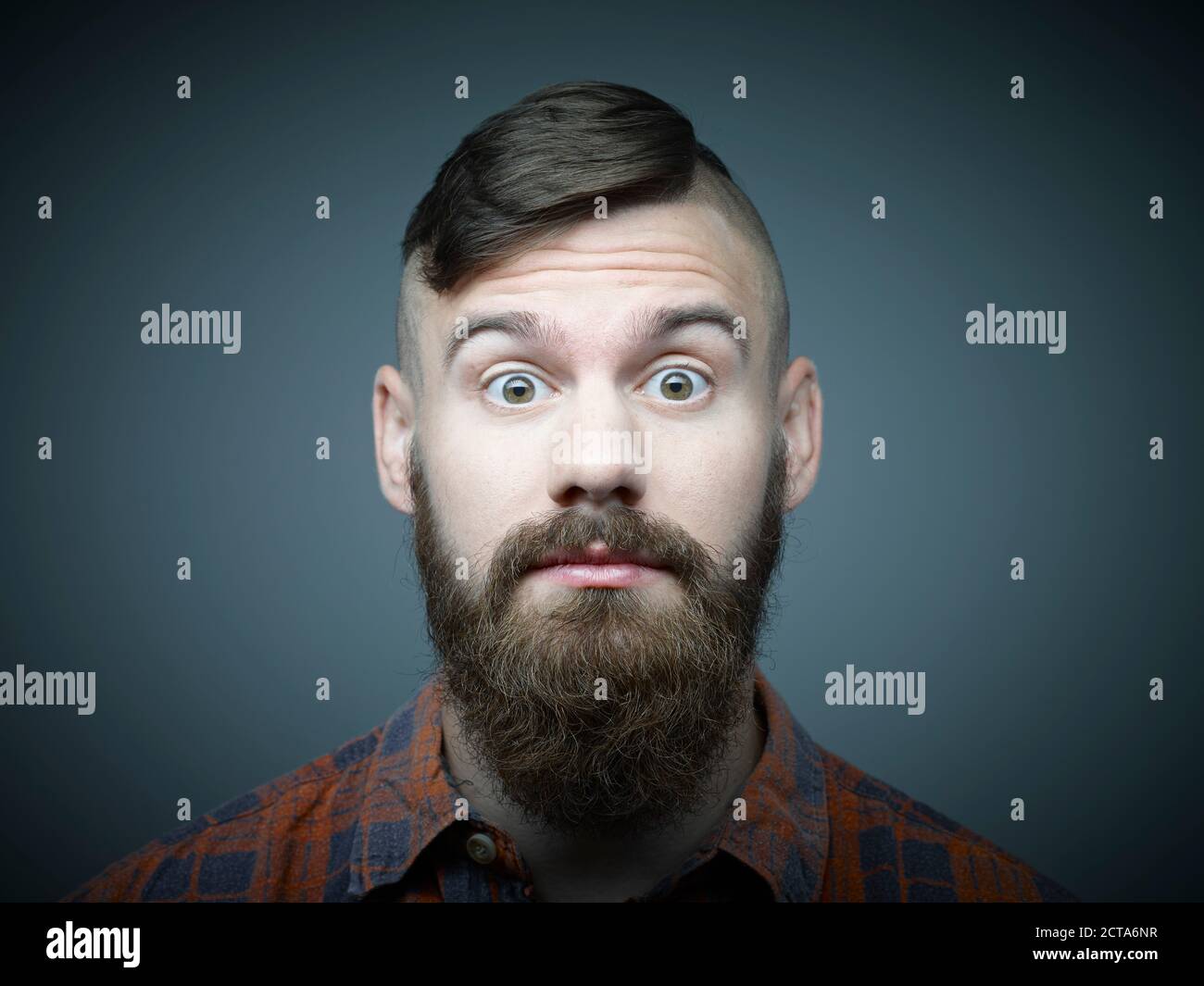 Young man surprised hi-res stock photography and images - Alamy