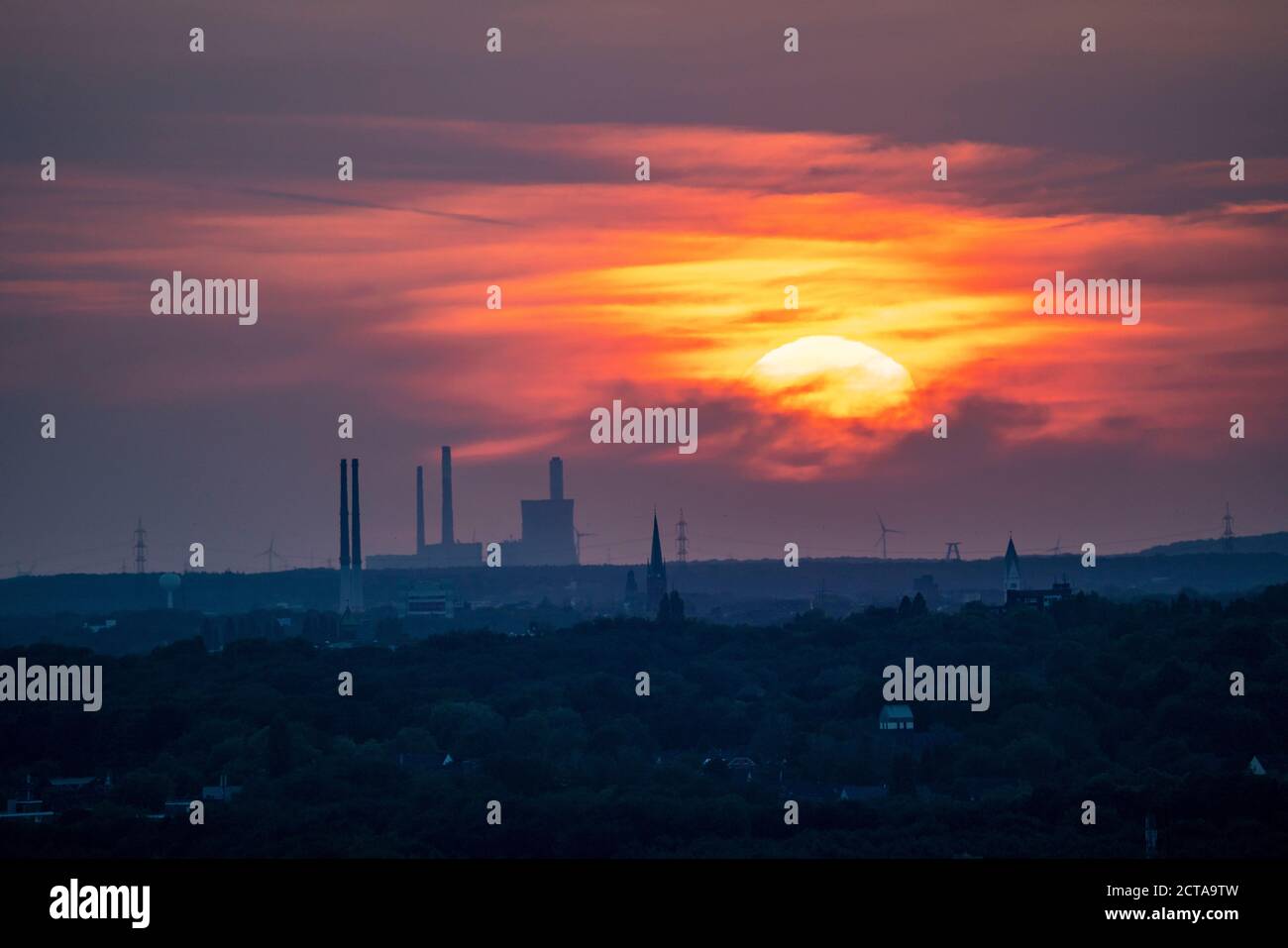 STEAG combined heat and power plant Walsum, in Duisburg, sunset, NRW ...