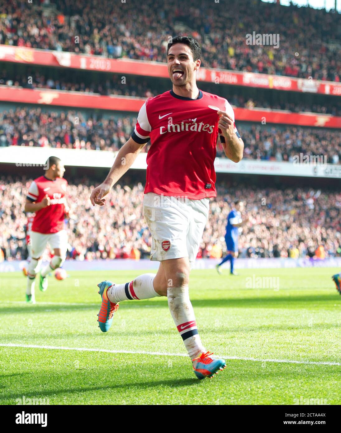 MIKEL ARTETA CELEBRATES SCORING A PENALTY FOR ARSENAL 2-1. ARSENAL v ...
