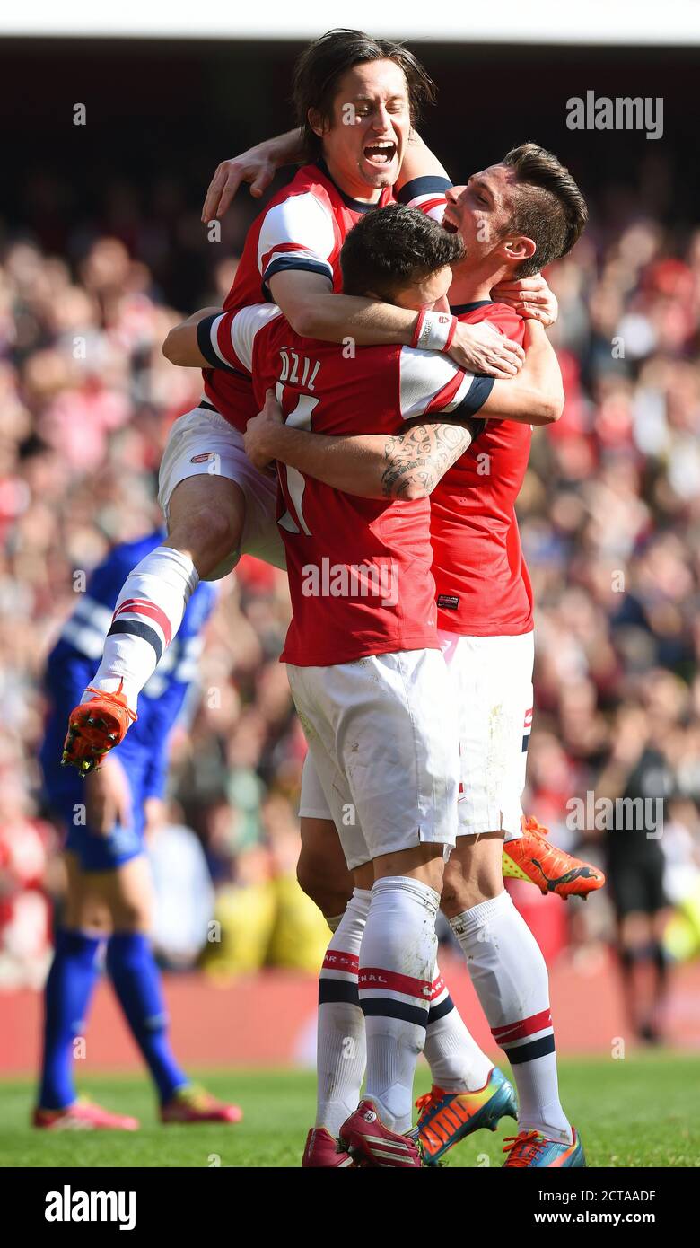 Olivier Giroud Arsenal High Resolution Stock Photography and Images - Alamy
