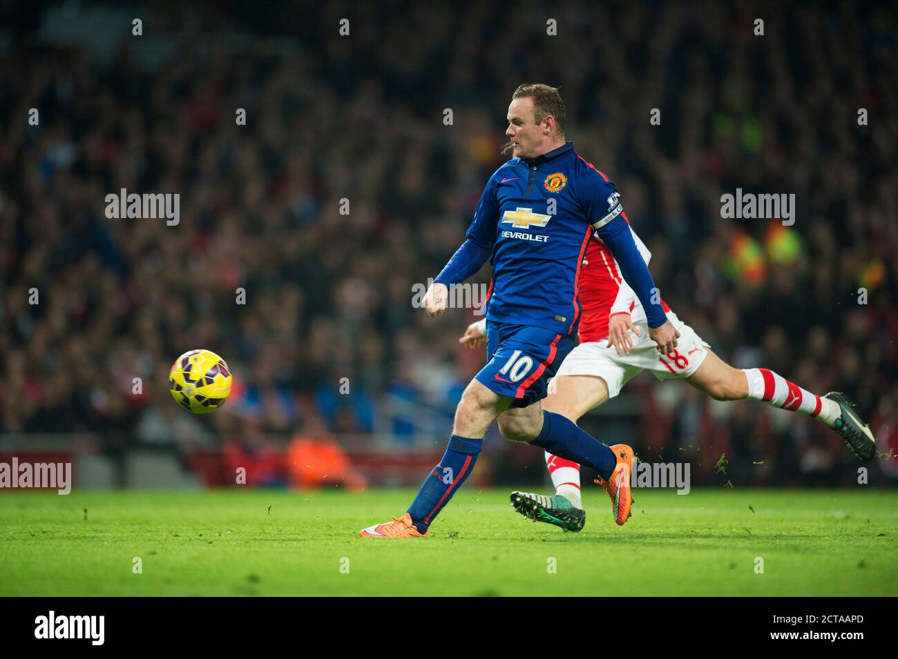 Wayne Rooney scores. Arsenal v Manchester United Premier League ...