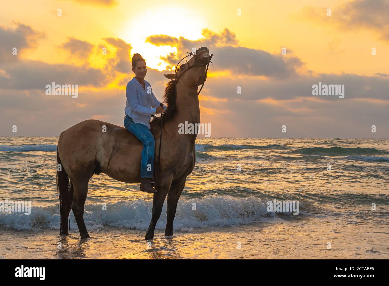 Woman girl riding bareback hi-res stock photography and images - Alamy