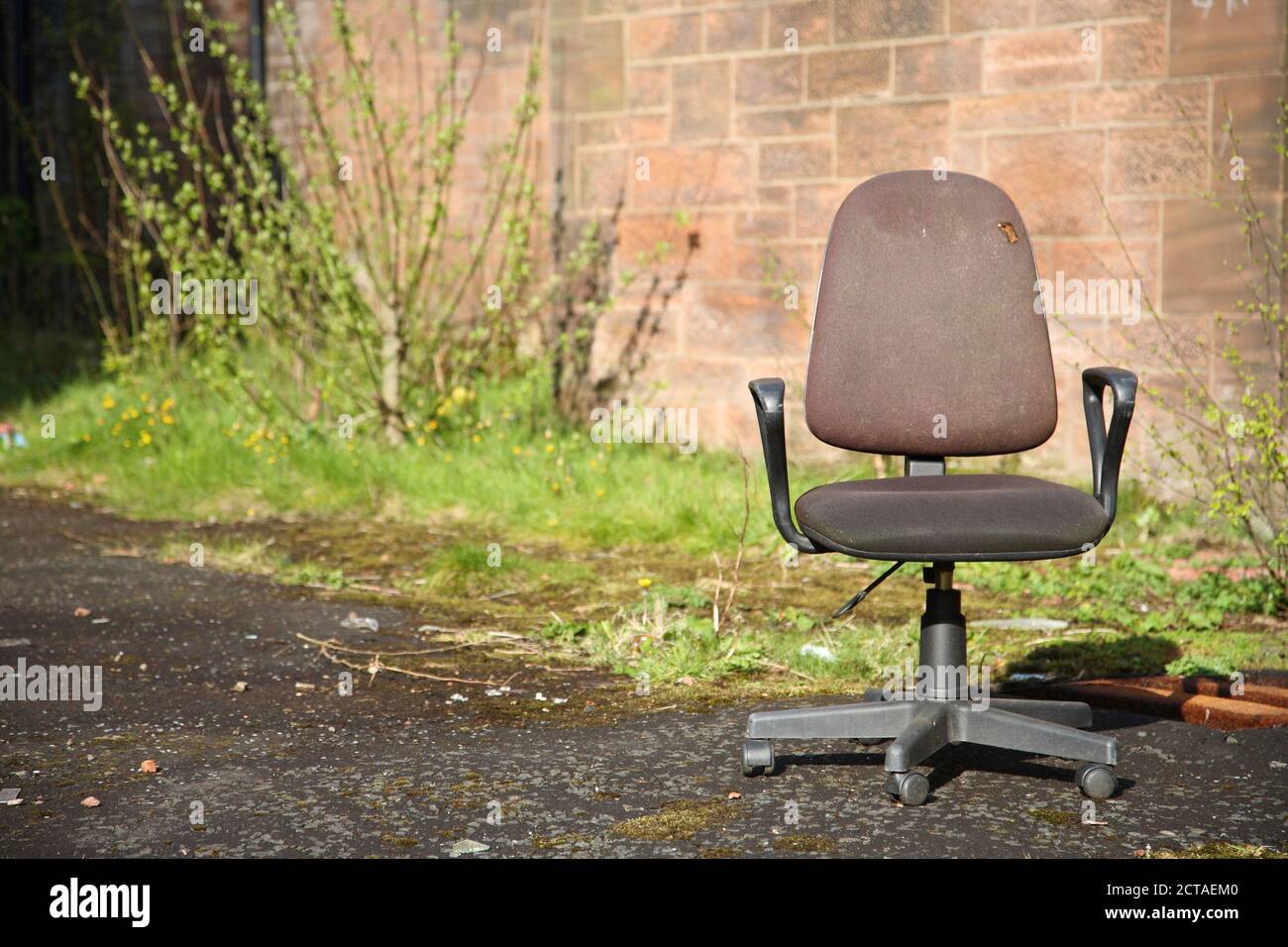 old abandoned chair Stock Photo - Alamy