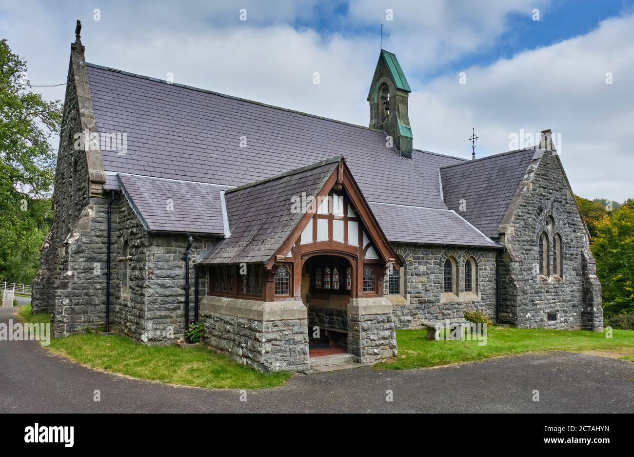 St Wddyn Church at Llanwddyn, at Lake Vyrnwy, Powys, Wales Stock Photo ...