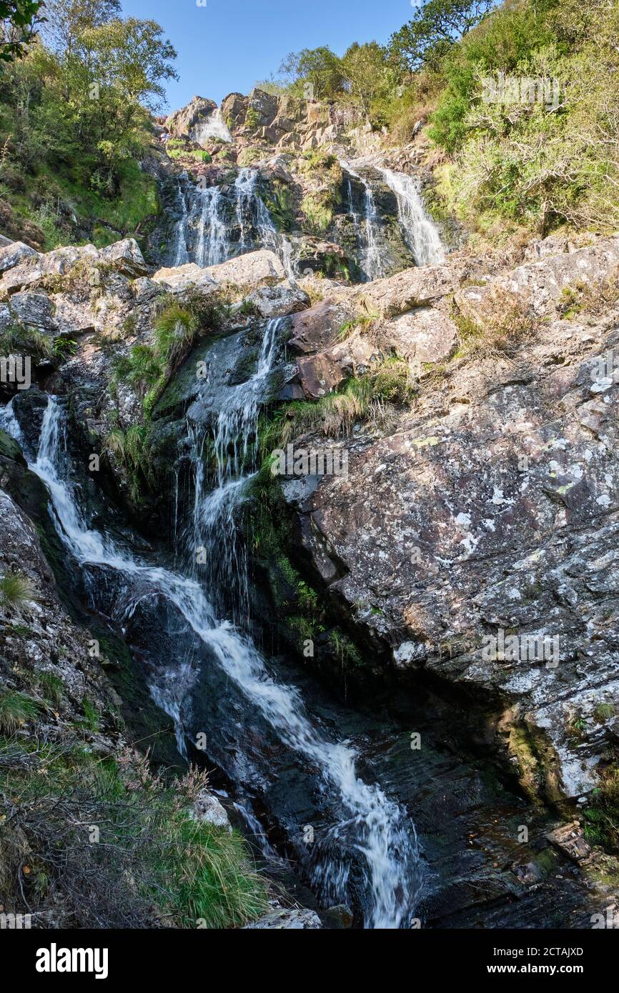 Pistyll Rhyd-y-mainciau waterfall at Lake Vyrnwy, Powys, Wales Stock ...