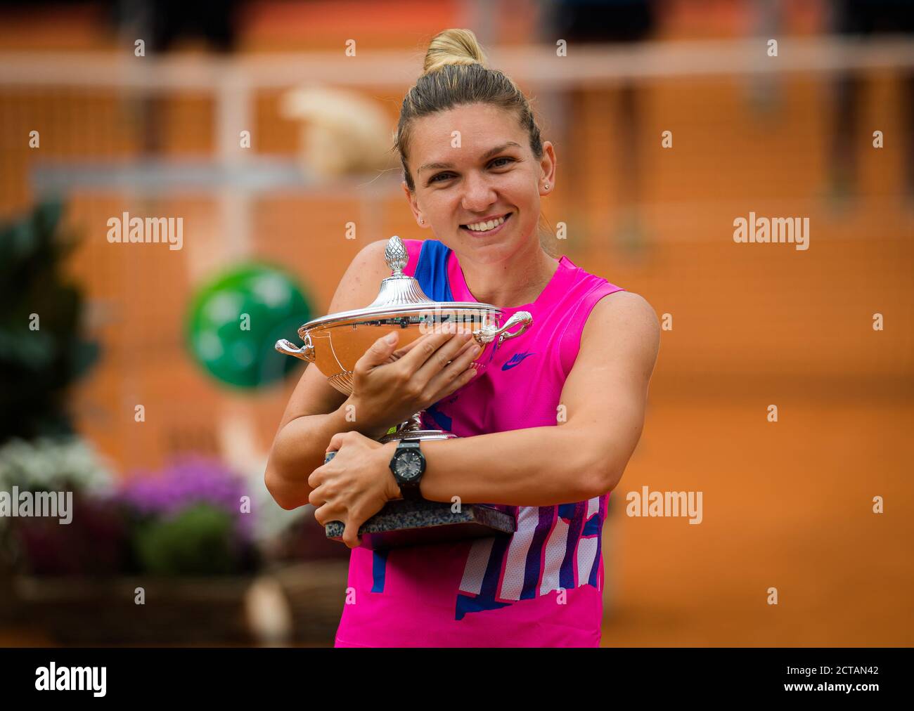 Simona tennis hi-res stock photography and images - Alamy