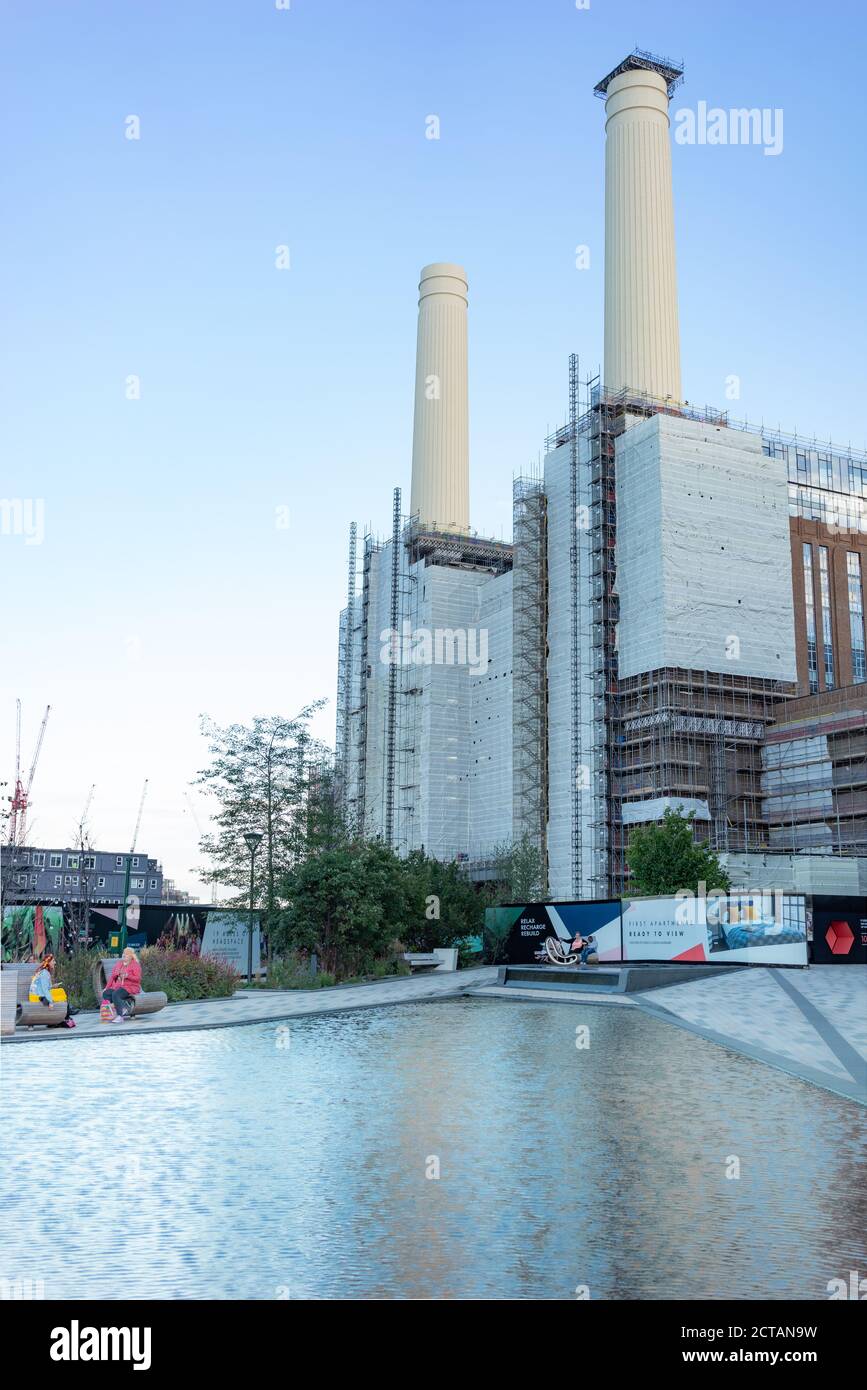 Battersea Power Station is a decommissioned coal-fired power station ...