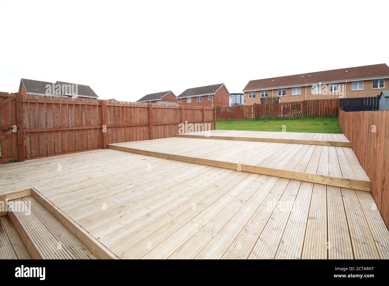 Wooden decking lawn hi-res stock photography and images - Alamy