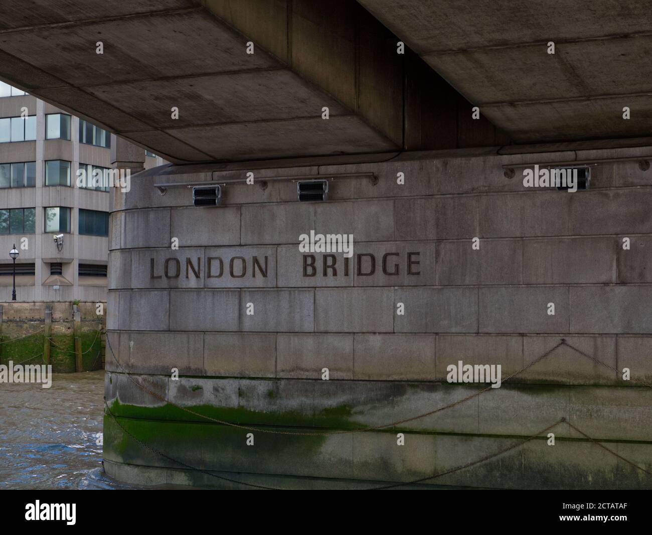 London Bridge. Box Girder construction on Londons River Thames ...