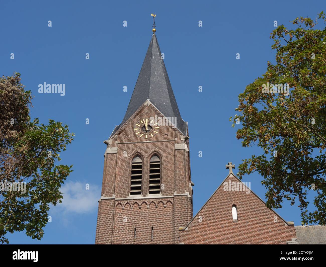 the dutch village kessel at the river maas Stock Photo - Alamy