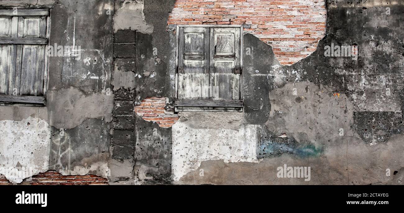 Abandoned brick wall texture of ancient house, abstract rough, cracked ...