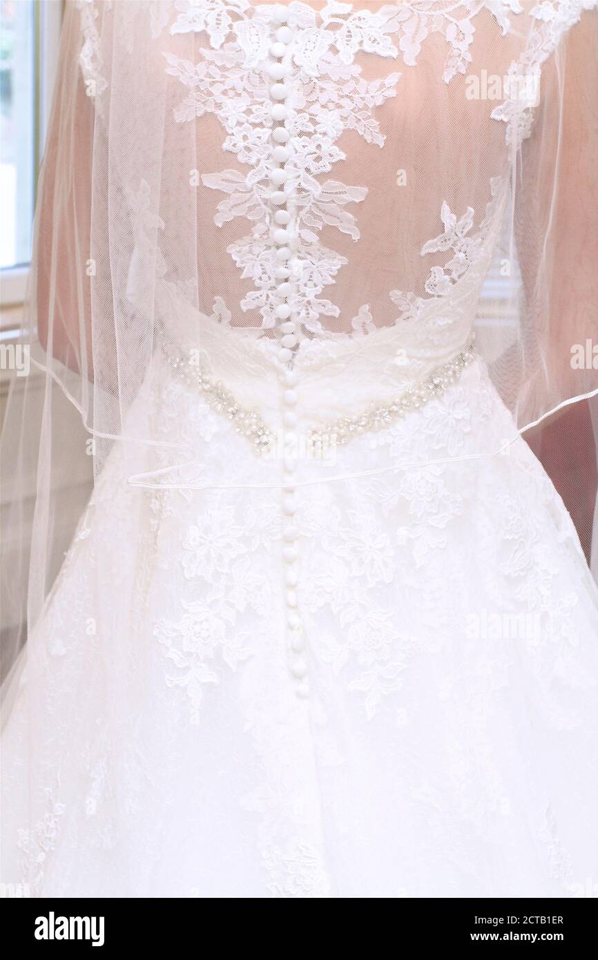 Back view of wedding ceremony hi-res stock photography and images - Alamy