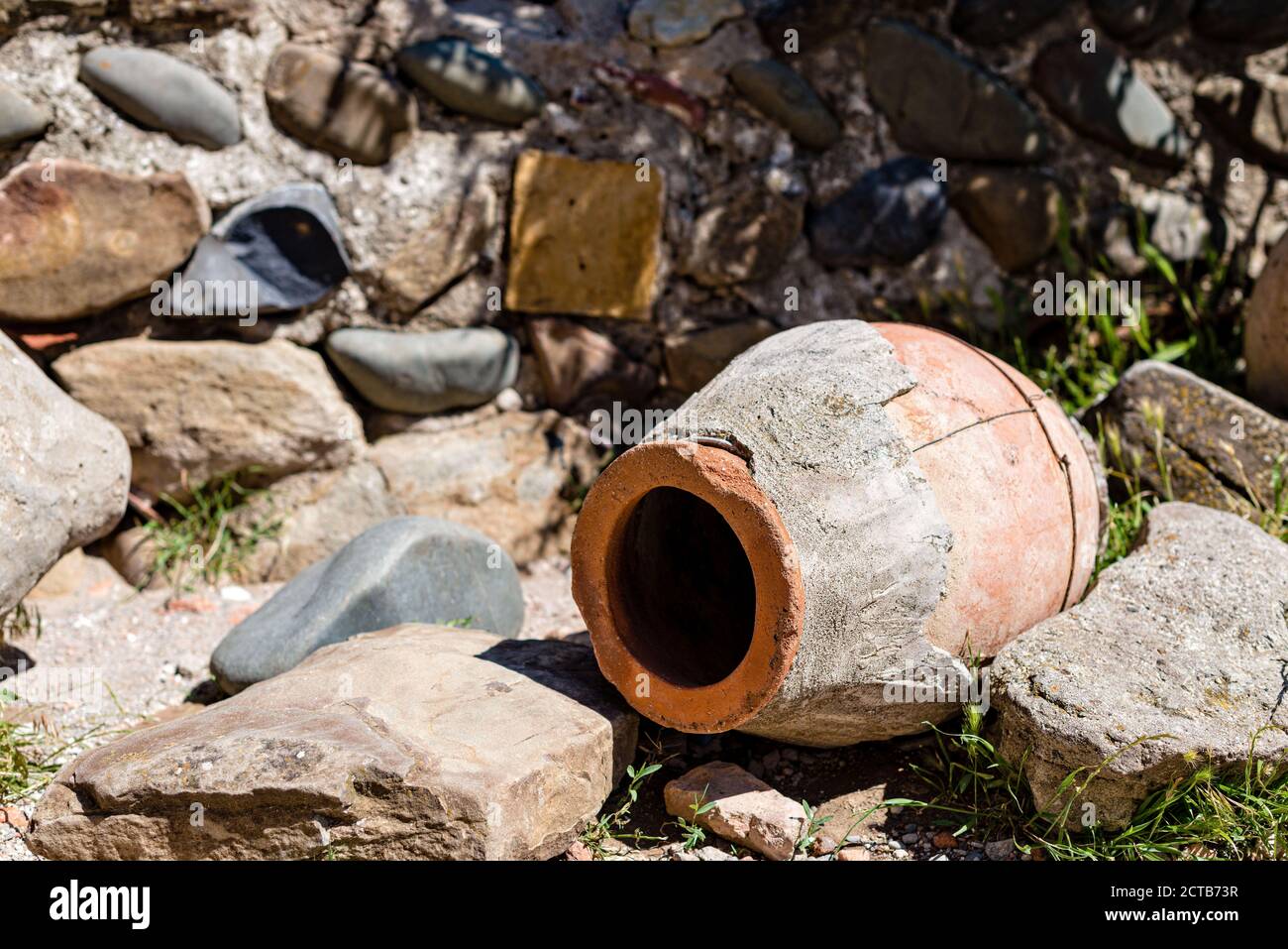an old wine pitcher in the ancient cave city, Uplitsikhe, Georgia Stock ...