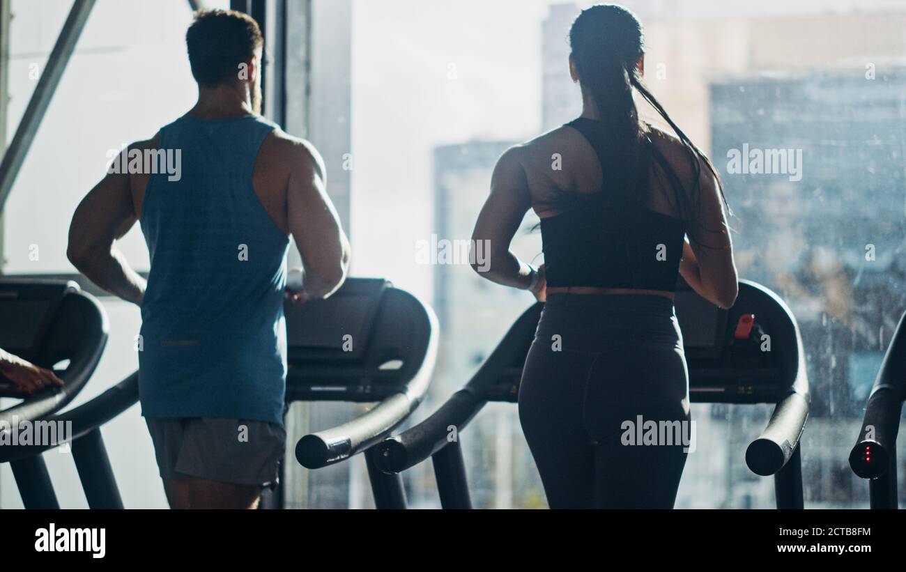 Back view girl on treadmill hi-res stock photography and images - Alamy