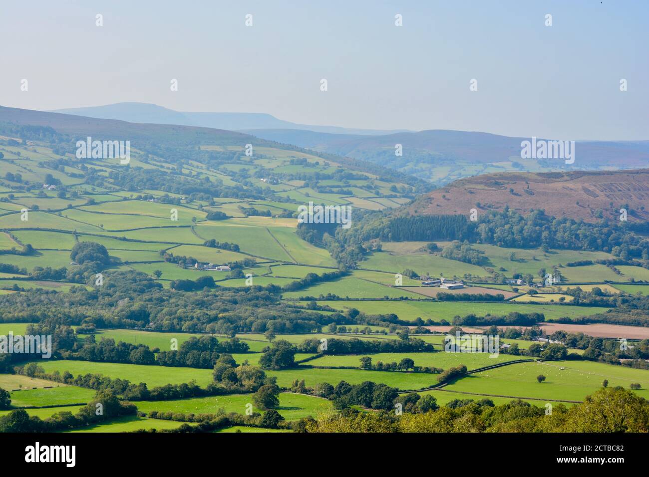 Skirrid fawr mountain black mountains hi-res stock photography and ...