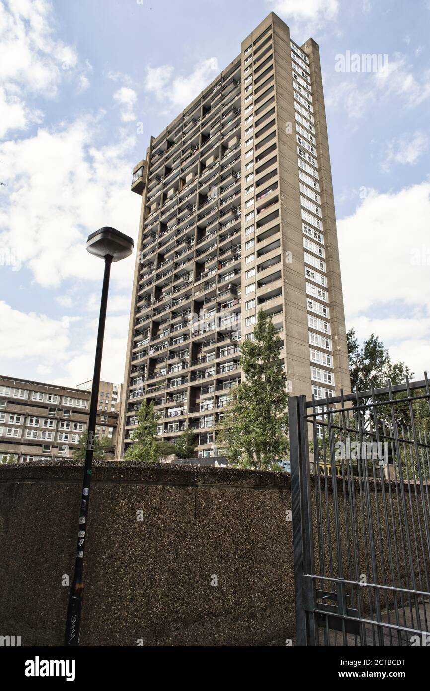 Trellick Tower from the South East, London Stock Photo - Alamy