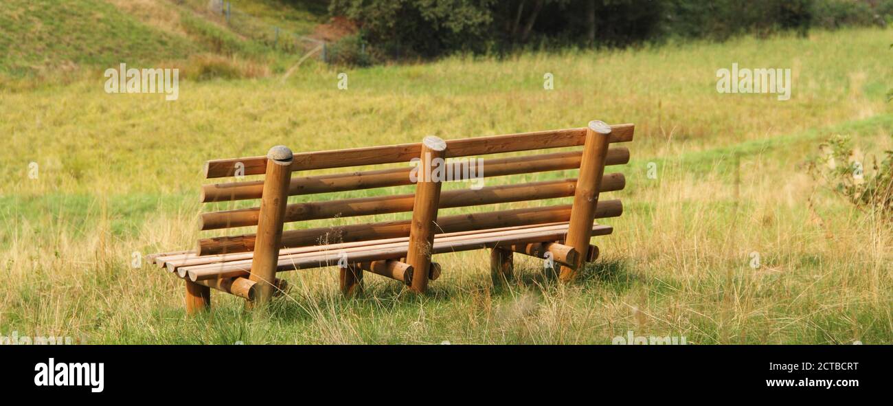 a nice old garden bench Stock Photo - Alamy