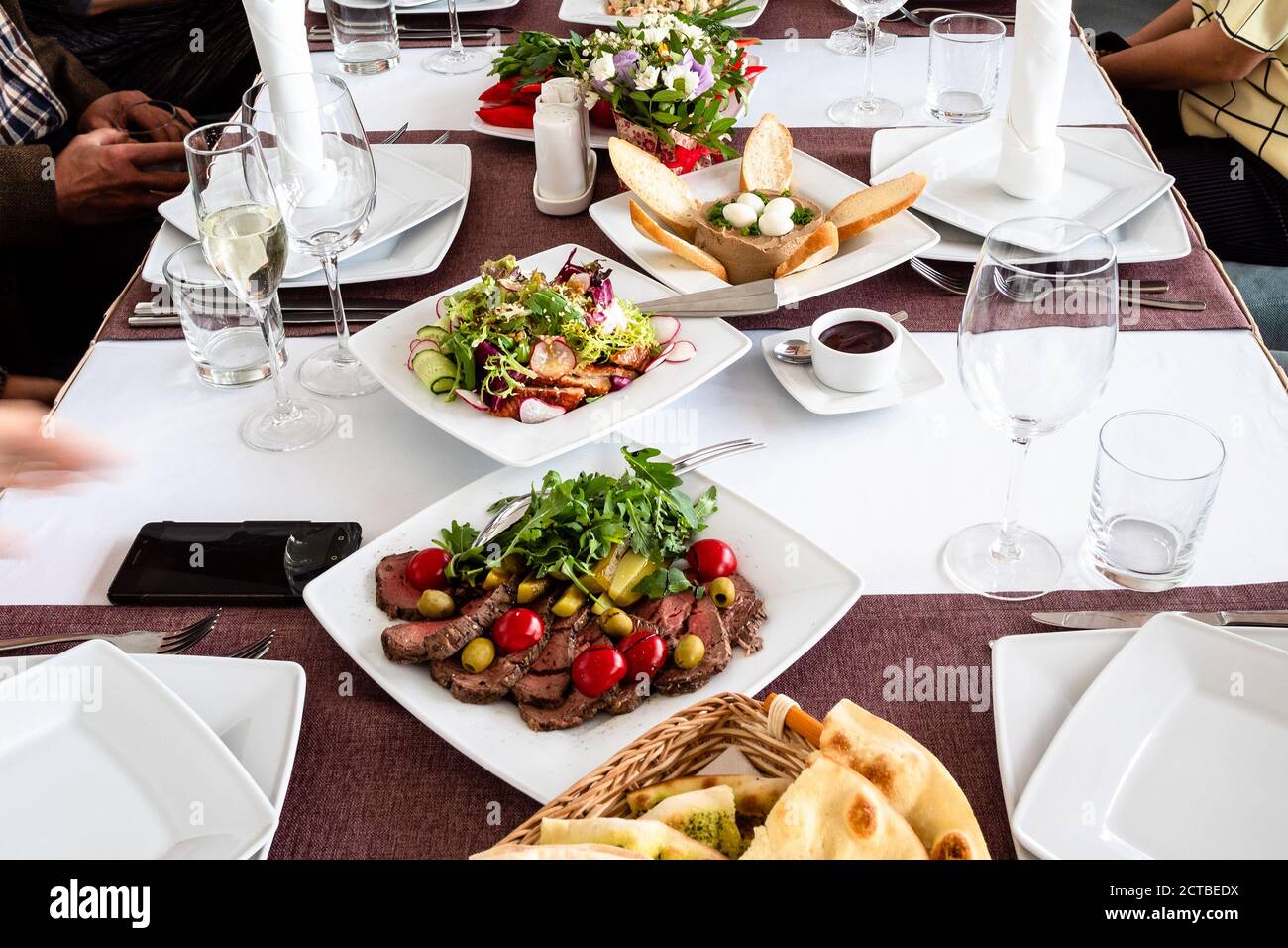 Lunch setout hi-res stock photography and images - Alamy