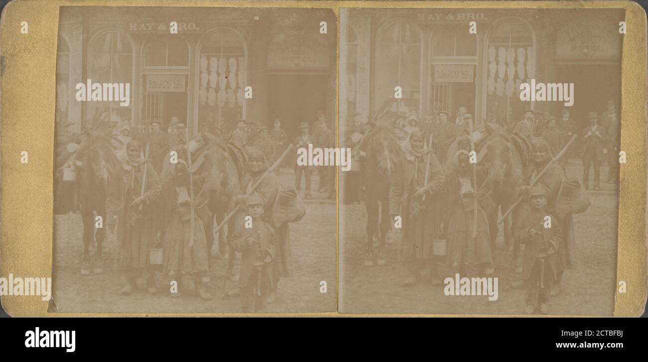 Women store 1880 hi-res stock photography and images - Alamy