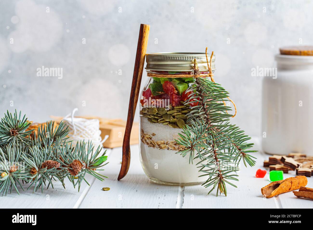 Christmas cookie mix jar. Dry ingredients for making Christmas cookies ...