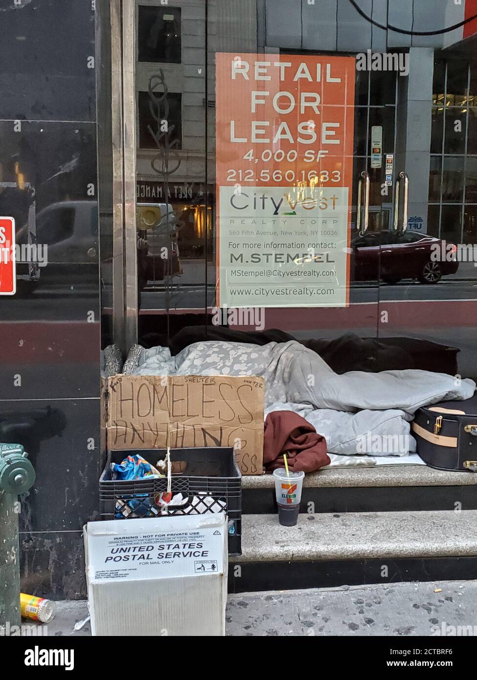 Homeless pandemic 2020 usa hi-res stock photography and images - Alamy