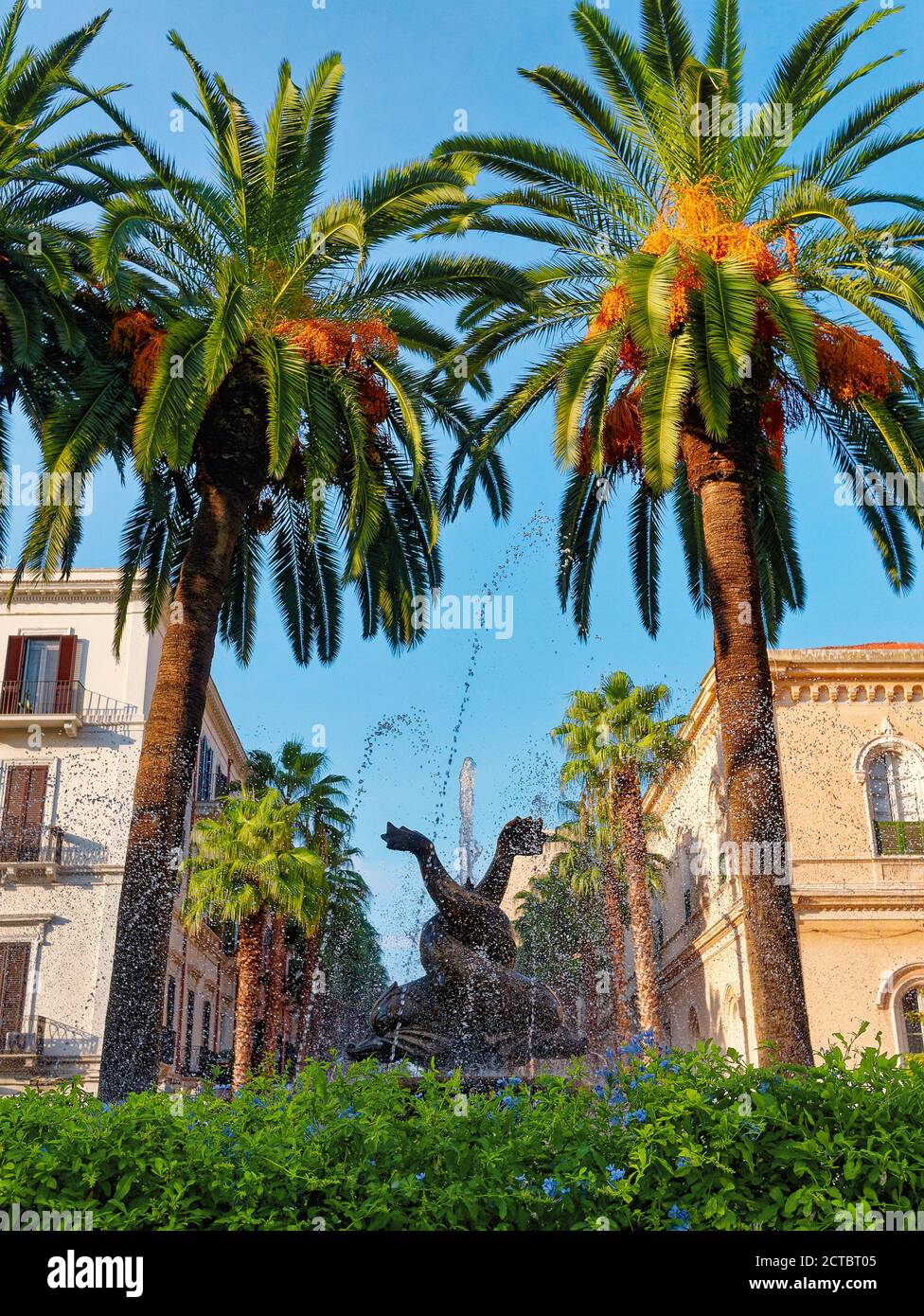 Village square leisure centre hi-res stock photography and images - Alamy