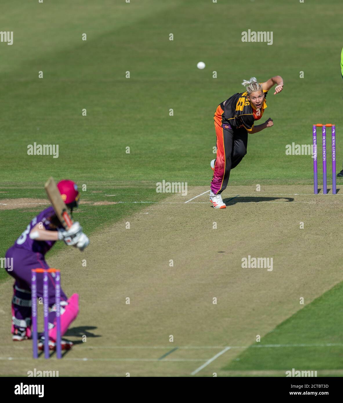 Izzy wong hi-res stock photography and images - Alamy