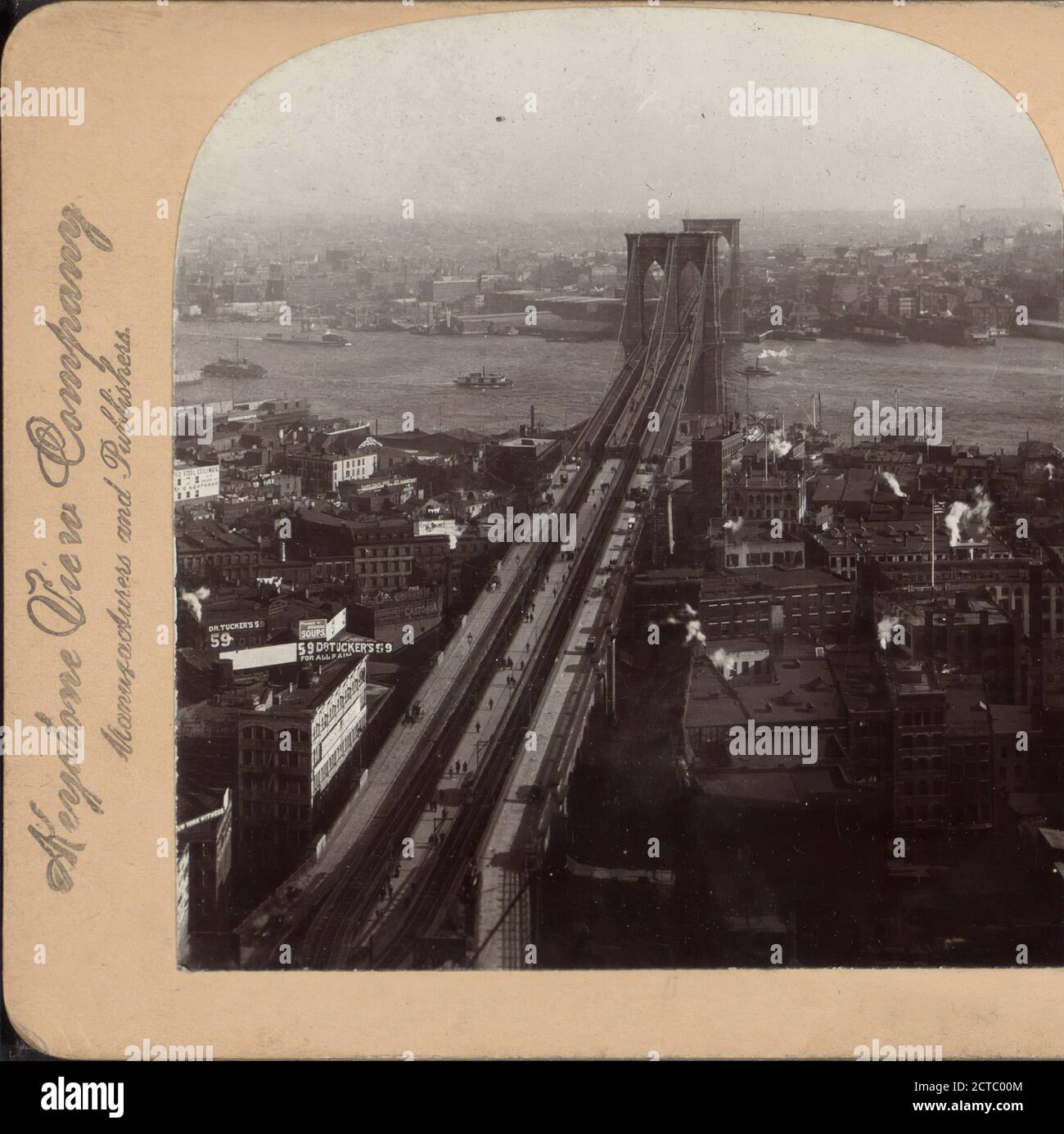 Birds eye view new york brooklyn hi-res stock photography and images ...