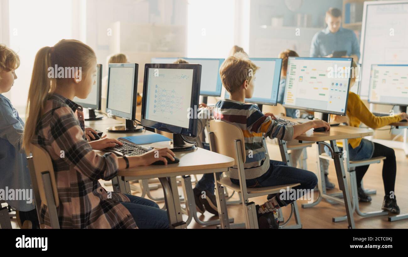 Elementary School Computer Science Classroom: Smart Little ...