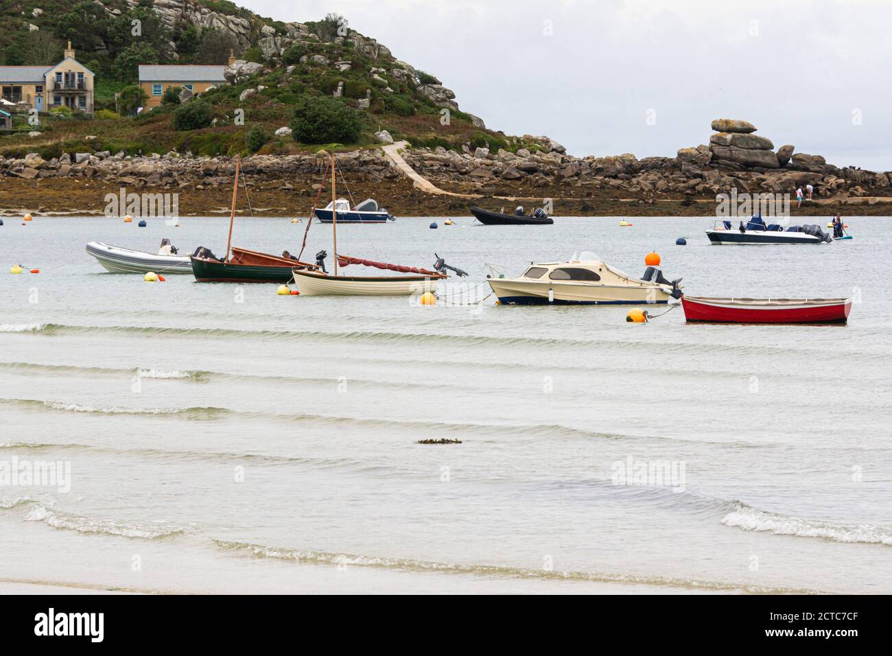 Boats anchored in Old Grimsby Harbour, Tresco, Isles of Scilly Stock ...