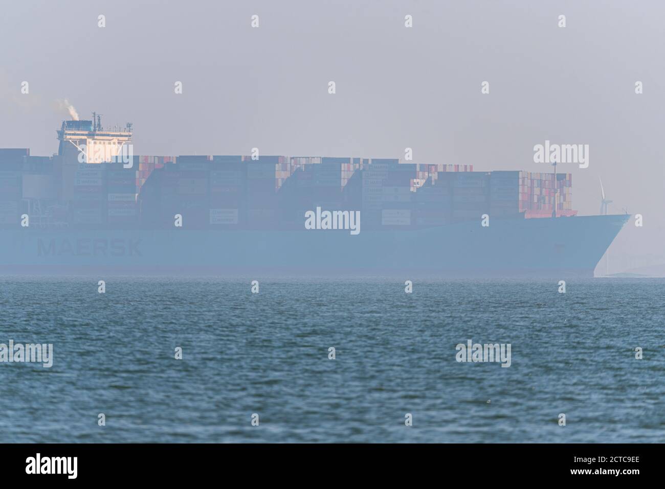 Heading dp world hi-res stock photography and images - Alamy