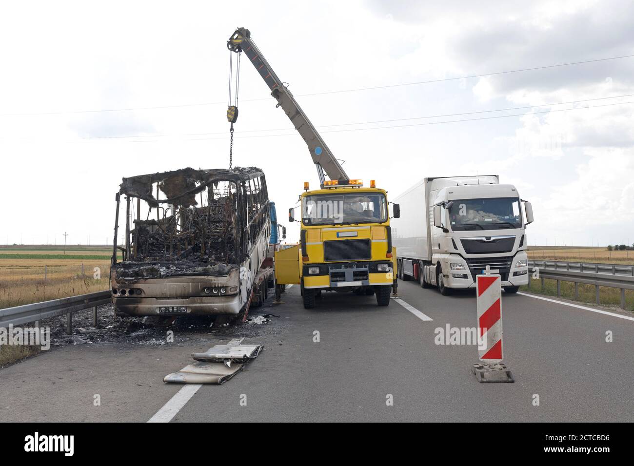Burned Coach Bus Highway Recovery Assistance Stock Photo - Alamy
