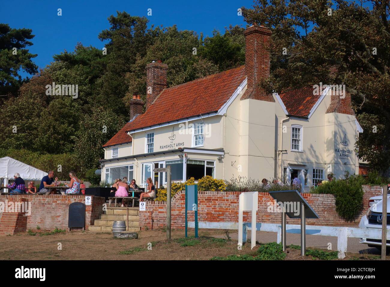 Ramsholt Arms High Resolution Stock Photography and Images - Alamy