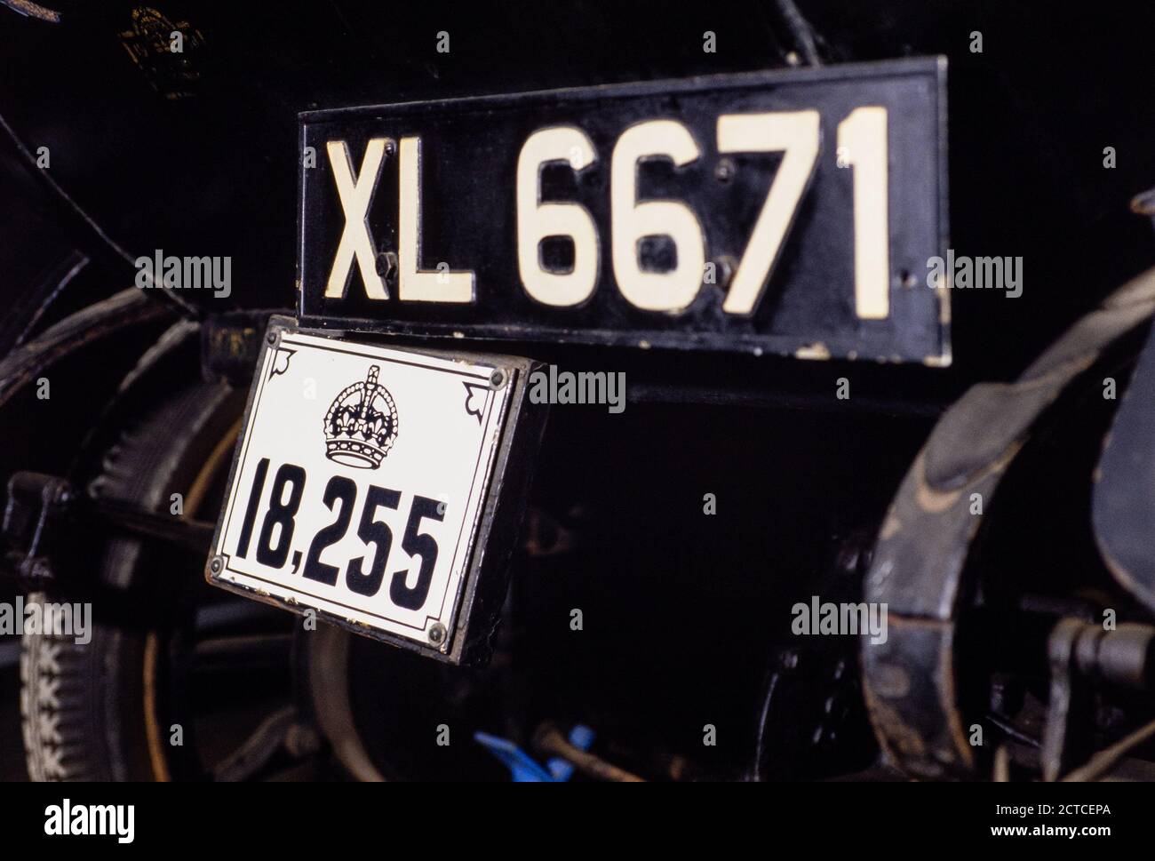 Hackney carriage vehicle hi-res stock photography and images - Alamy