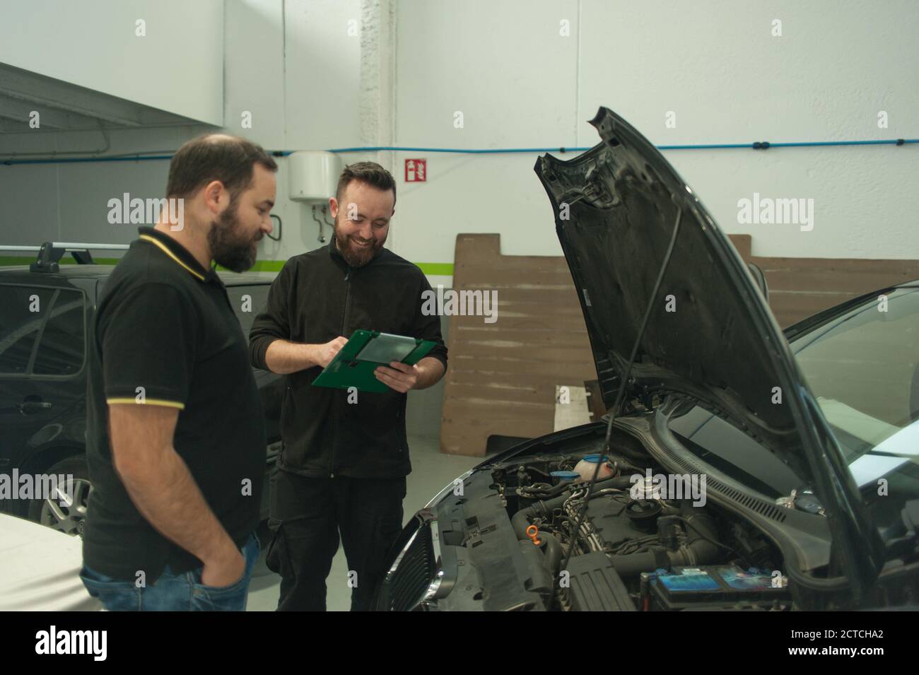 Mechanic workshop hi-res stock photography and images - Alamy