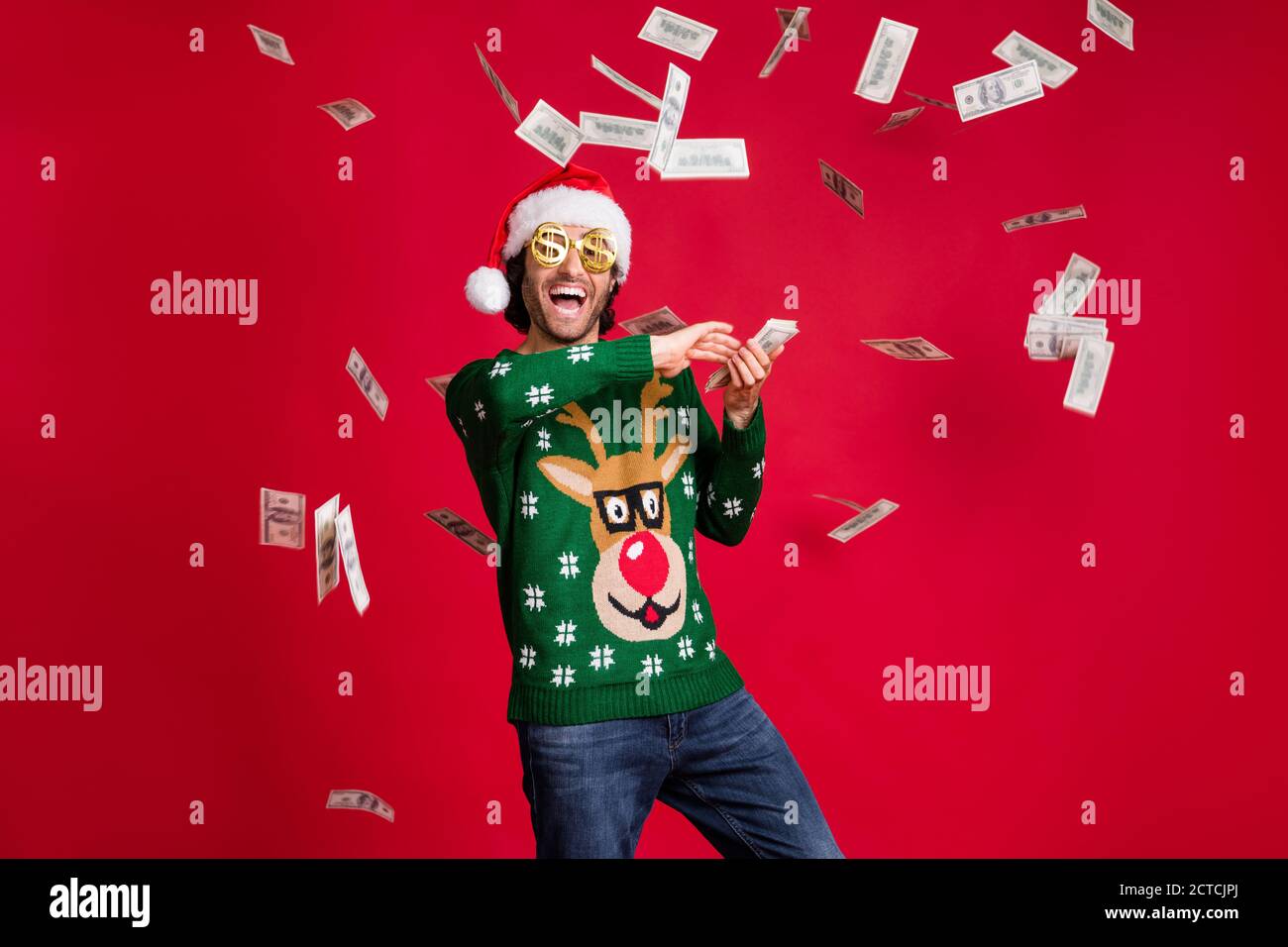 Hundreds of glasses hi-res stock photography and images - Alamy