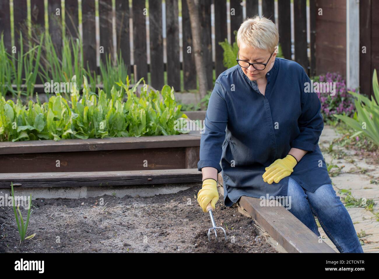 Raised bed before planting hi-res stock photography and images - Alamy