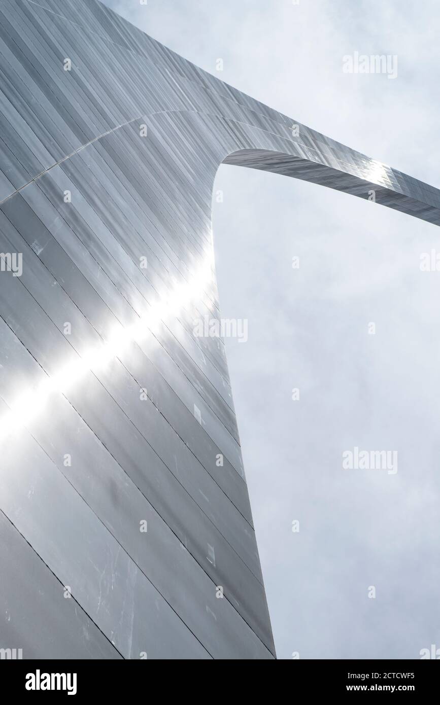 Gateway Arch, designed by Eero Saarinen and opened in 1965, St. Louis ...