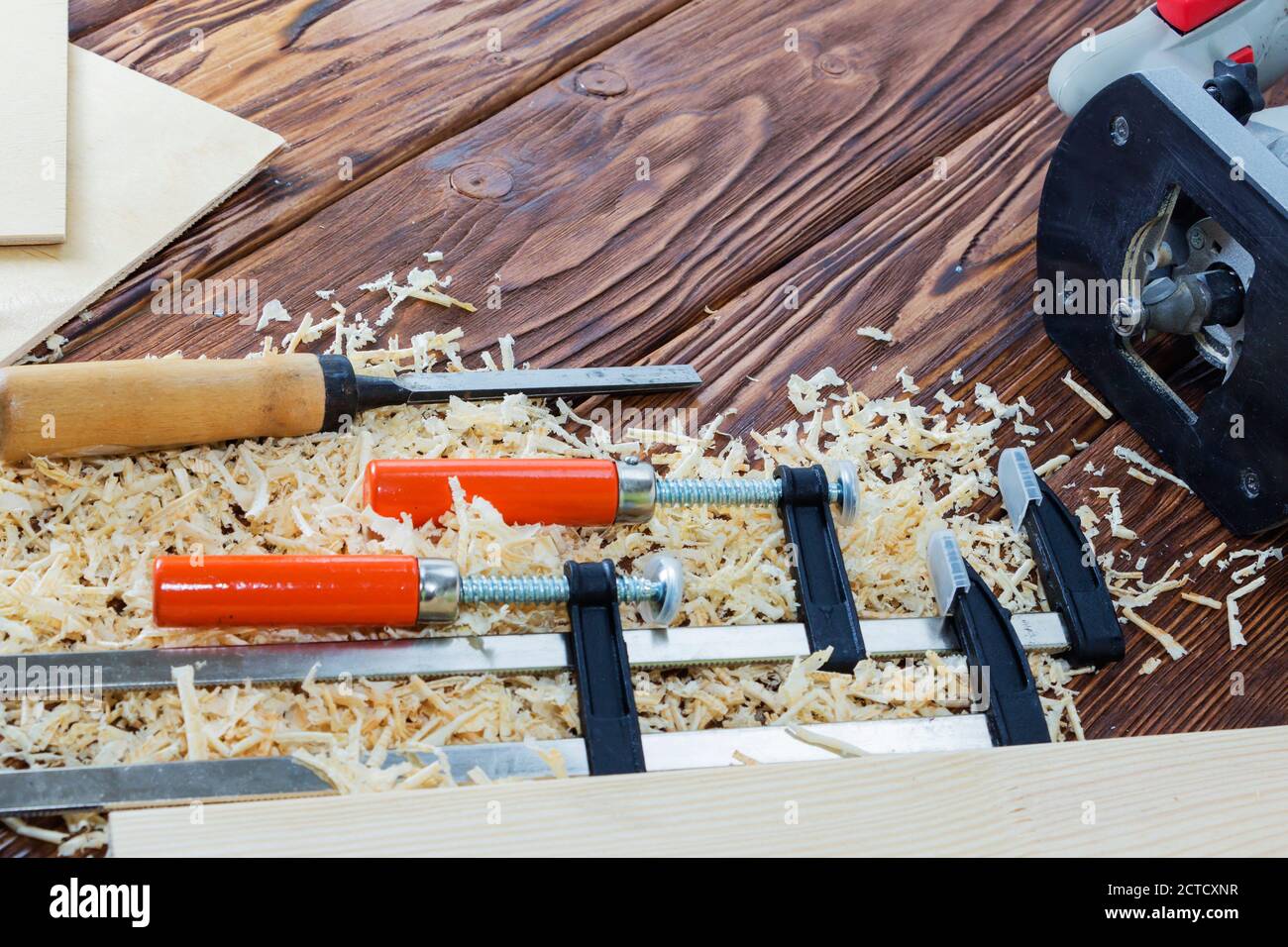 The composition of the clips, chisels, and chips on the desktop in the ...